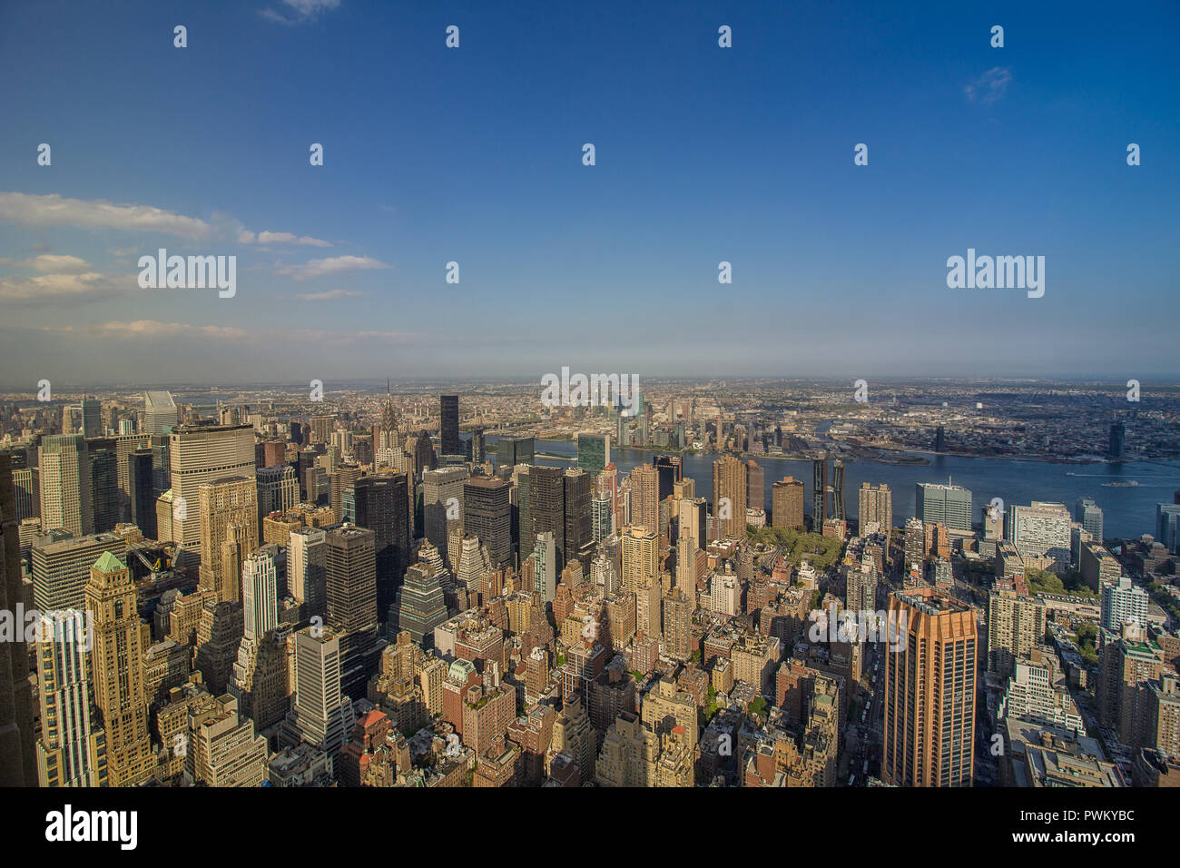 New york from above hi-res stock photography and images - Alamy