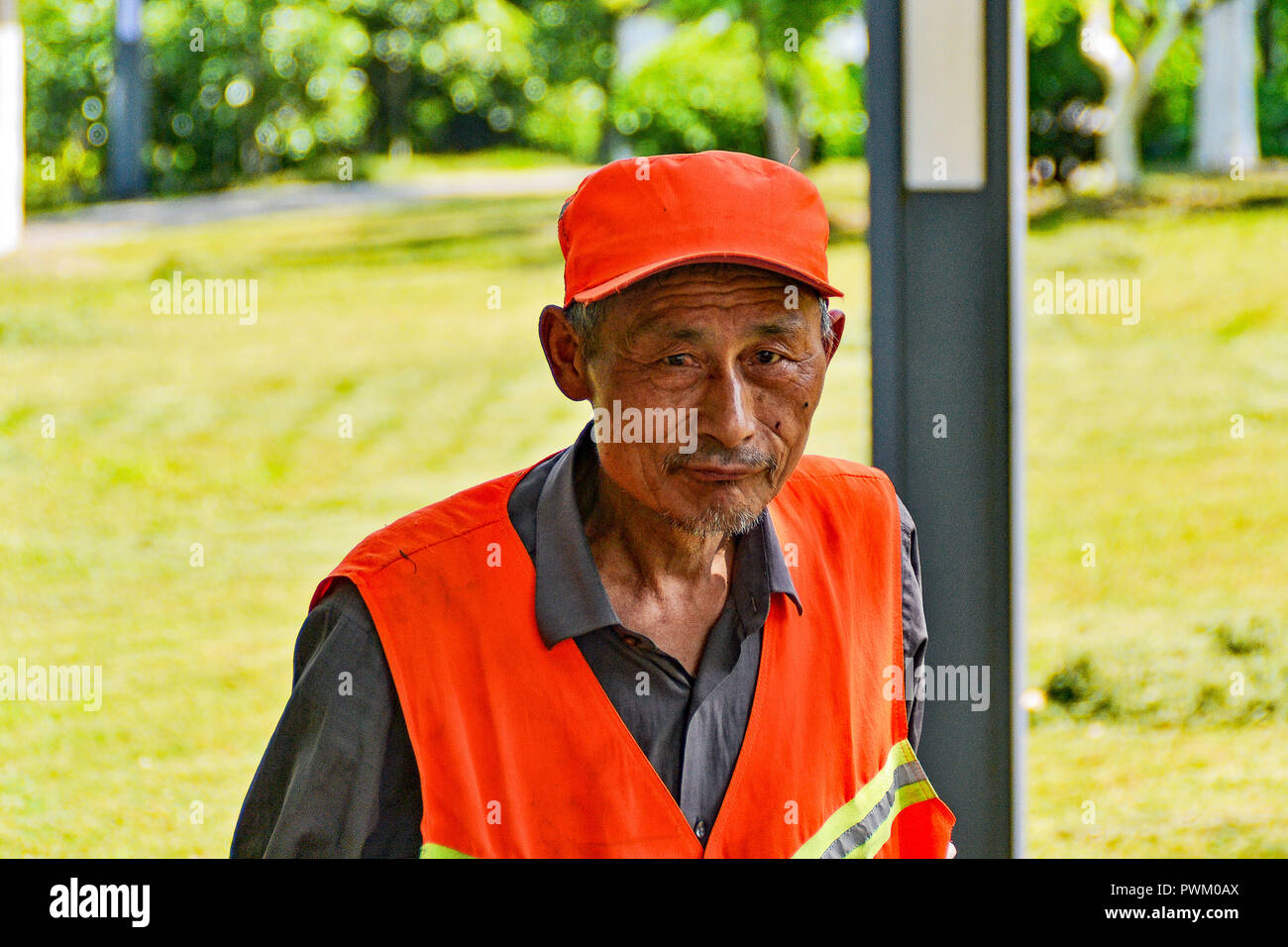 Worker uniforms hi-res stock photography and images - Alamy
