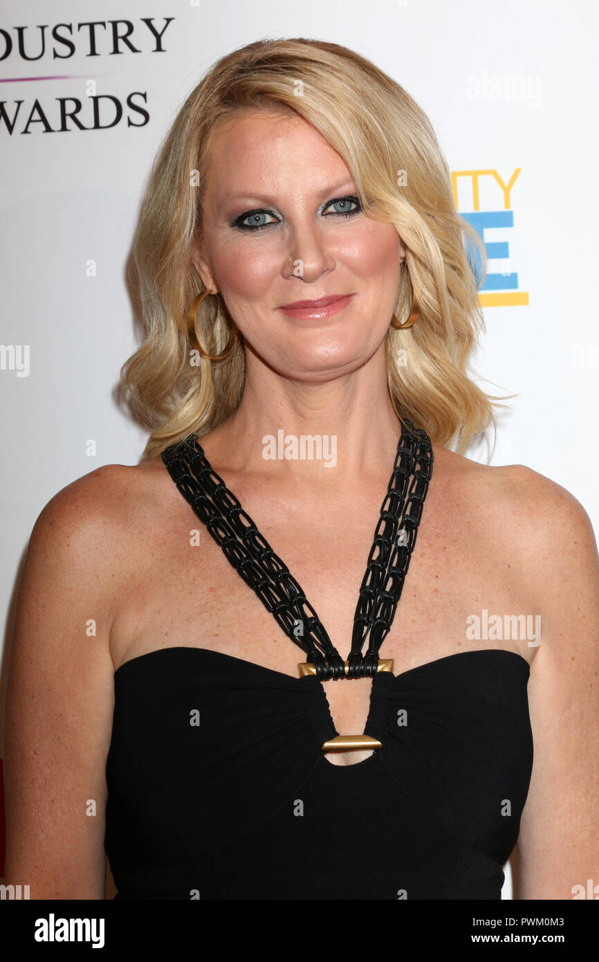 Sandra douglas hi-res stock photography and images - Alamy