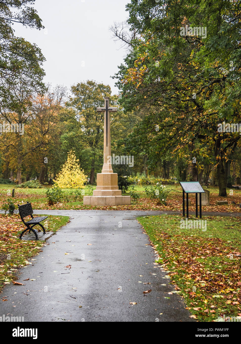 Linthorpe Communal Cemetery in Autumn, Middlesbrough Stock Photo - Alamy