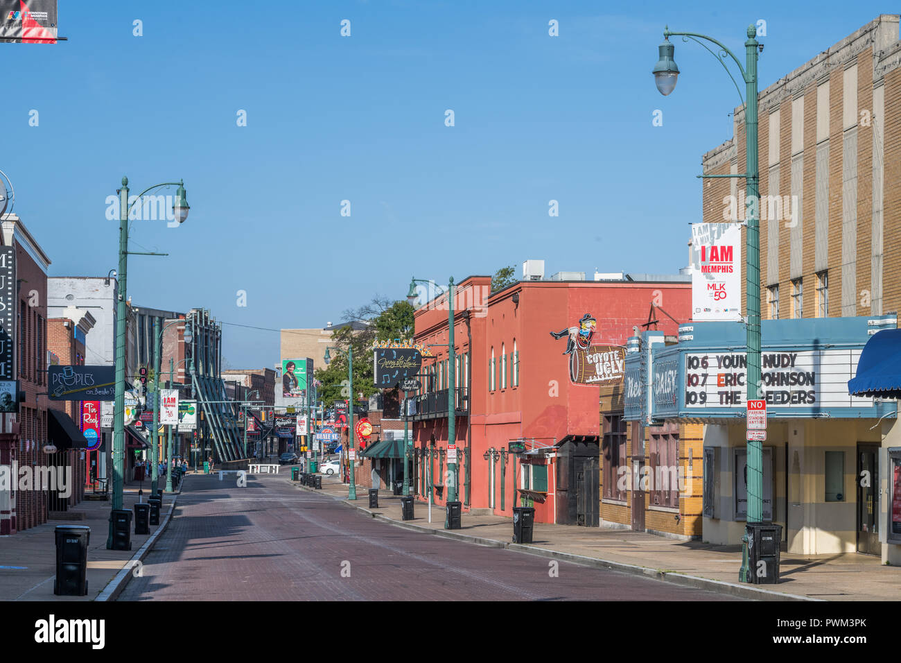 Beale Street in Memphis Stock Photo - Alamy
