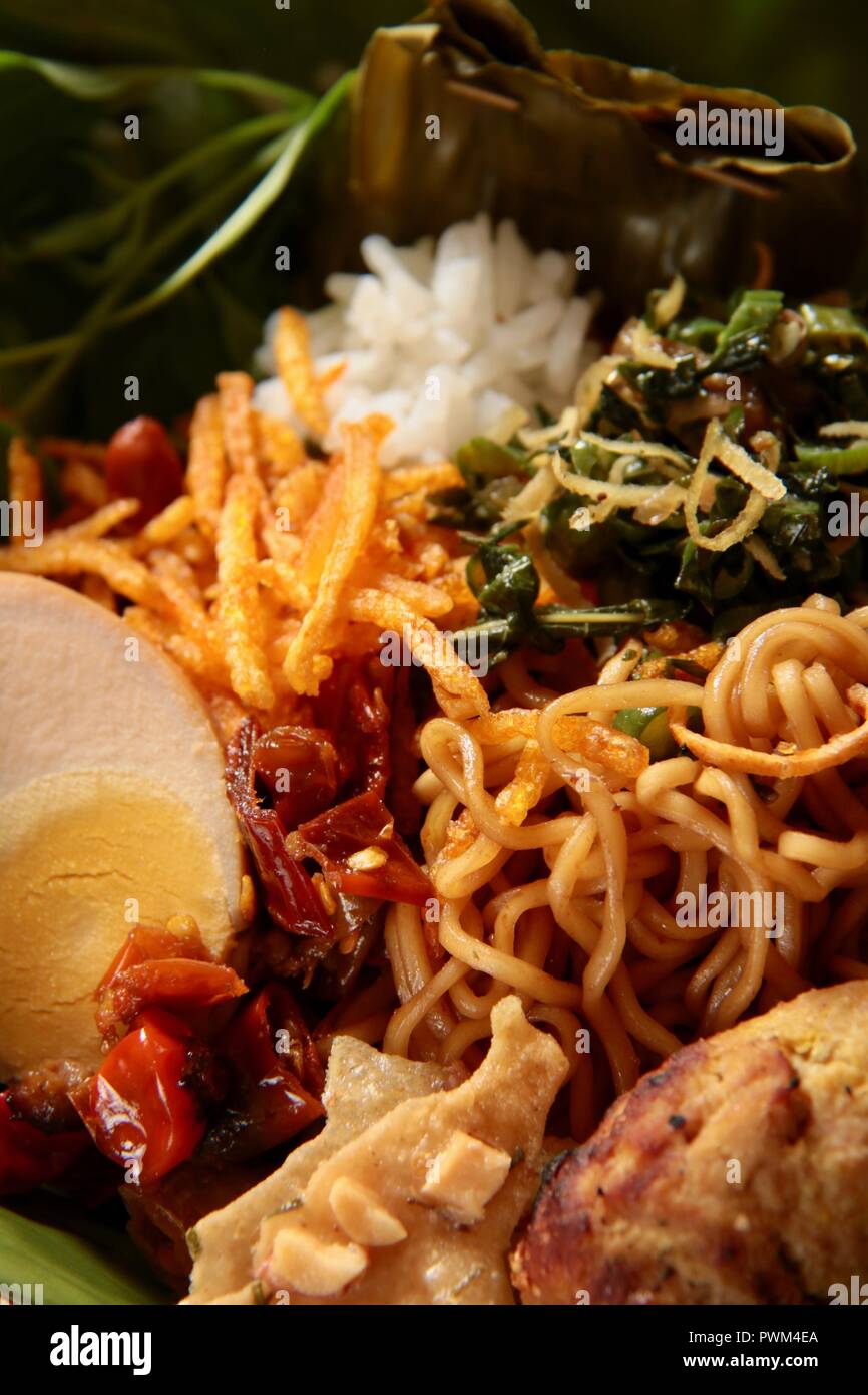 Nasi jinggo bali hi-res stock photography and images - Alamy