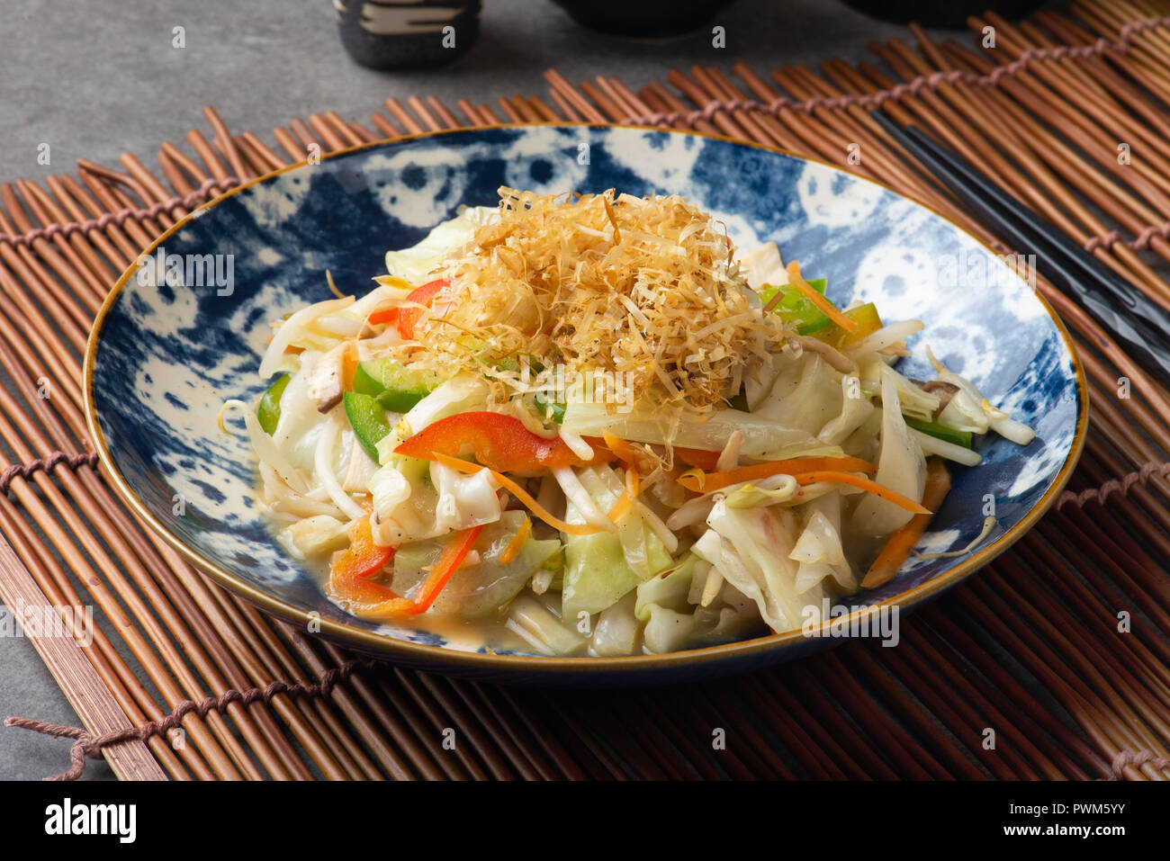 yasai, japanese stir fry mixed vegetables Stock Photo - Alamy