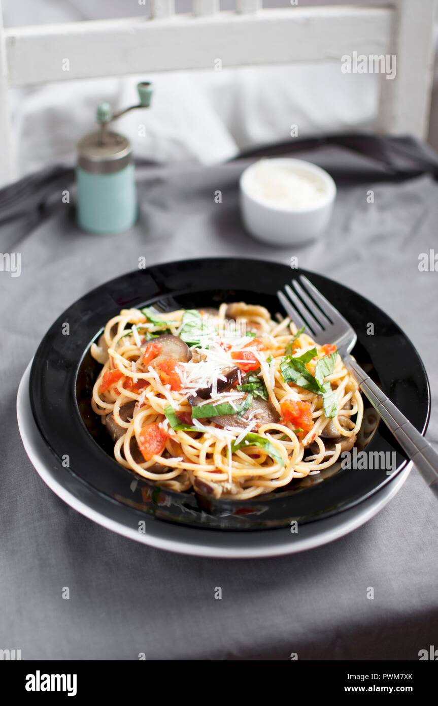 Spaghetti alla Norma with tomatoes, aubergine, grated parmesan and ...