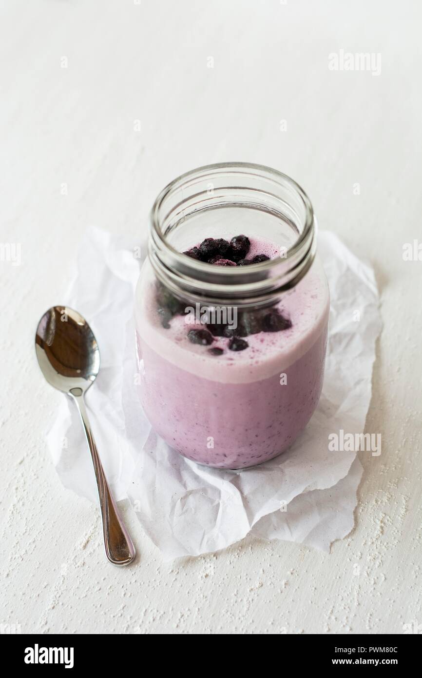 Huckleberry shake hi-res stock photography and images - Alamy