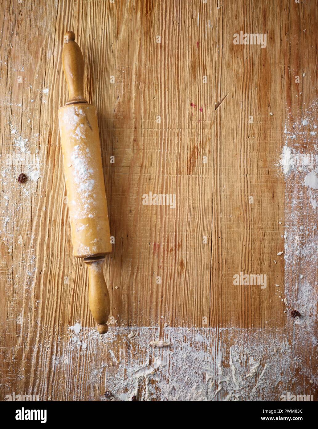 Kitchen work surface above hi-res stock photography and images - Alamy