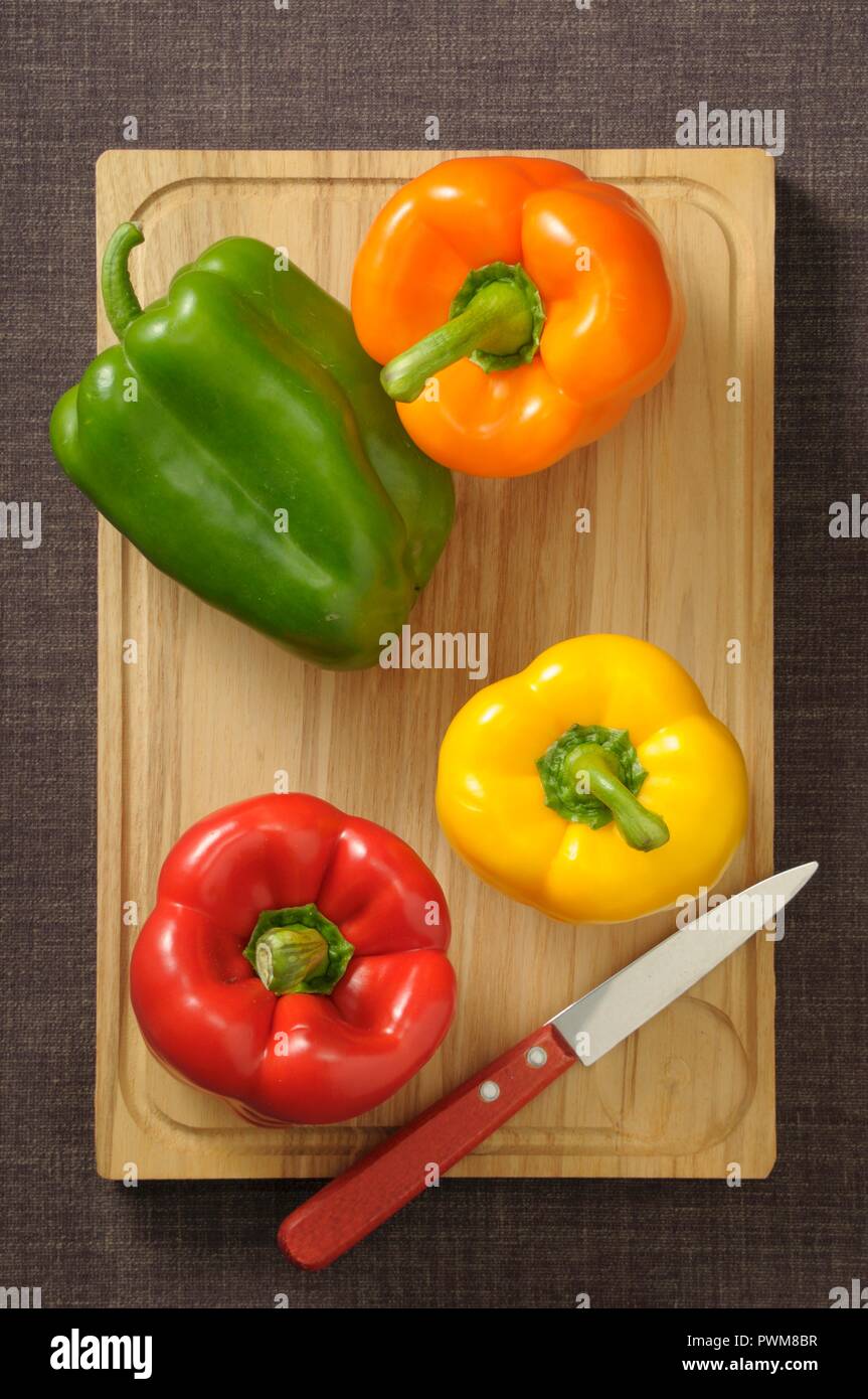 Bell peppers in bright colours hi-res stock photography and images - Alamy