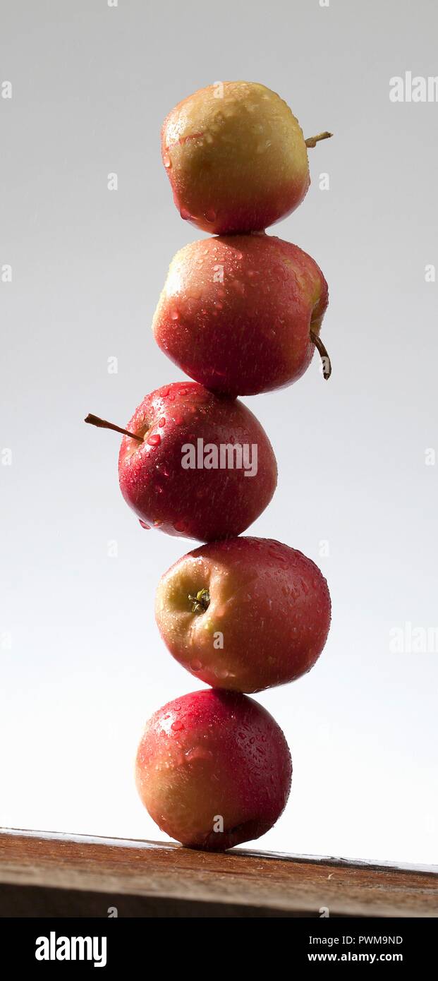 Water core apple hi-res stock photography and images - Alamy