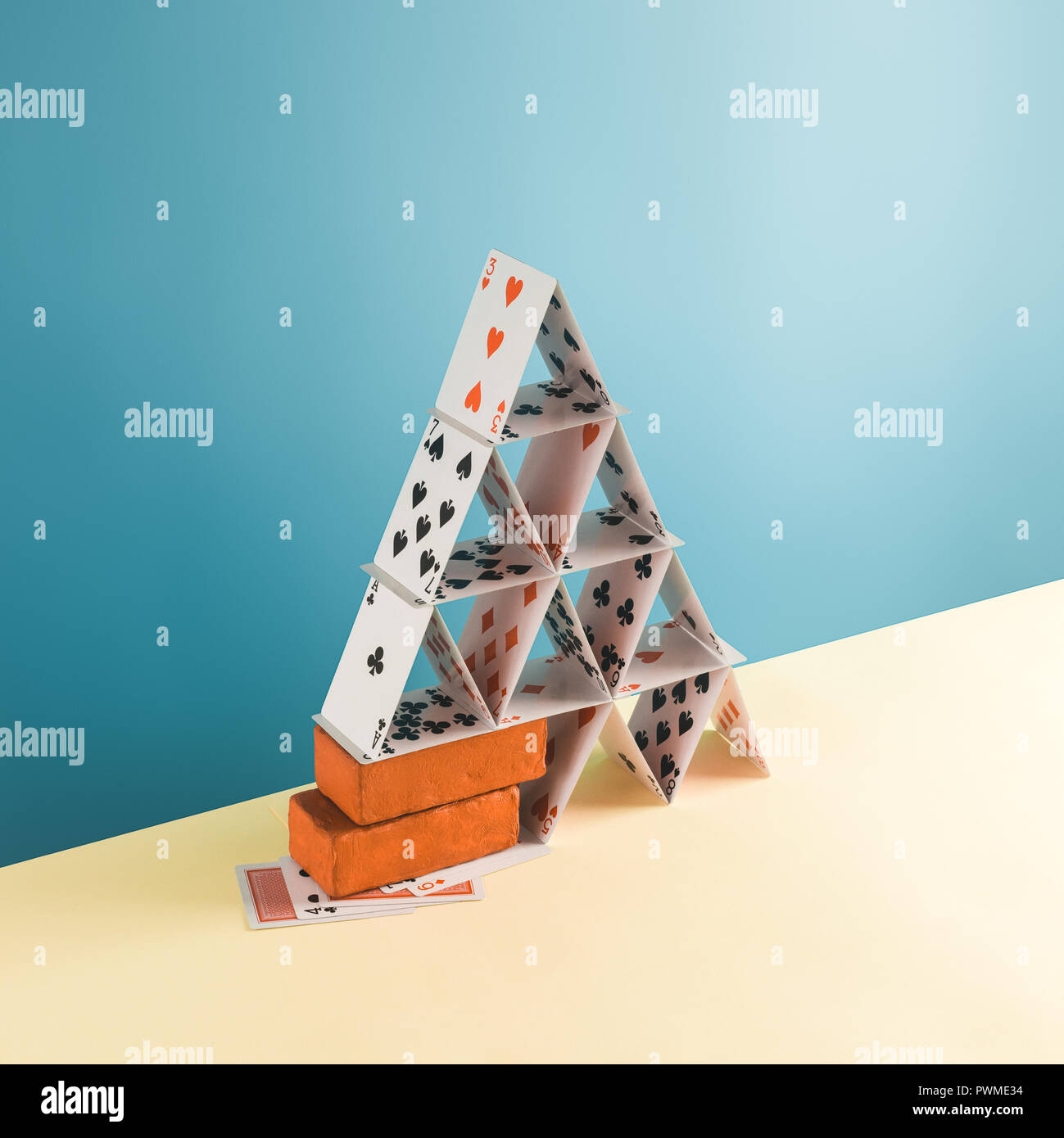 Pyramid repair hi-res stock photography and images - Alamy
