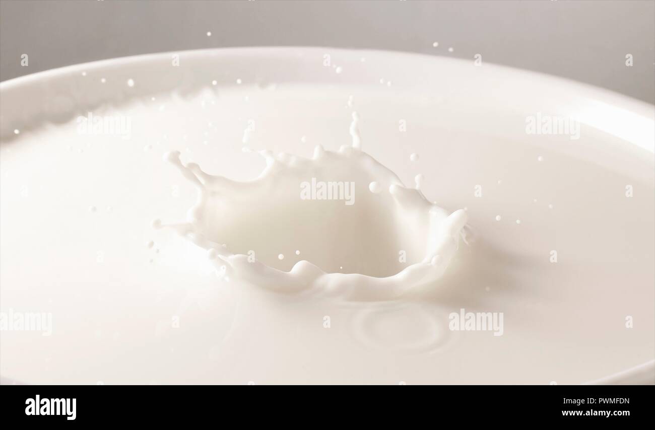 Splashing photos hi-res stock photography and images - Alamy