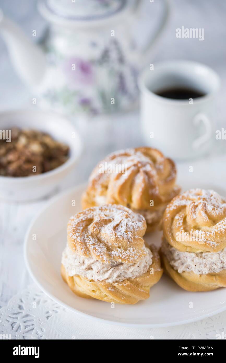 Classic profiteroles hi-res stock photography and images - Alamy