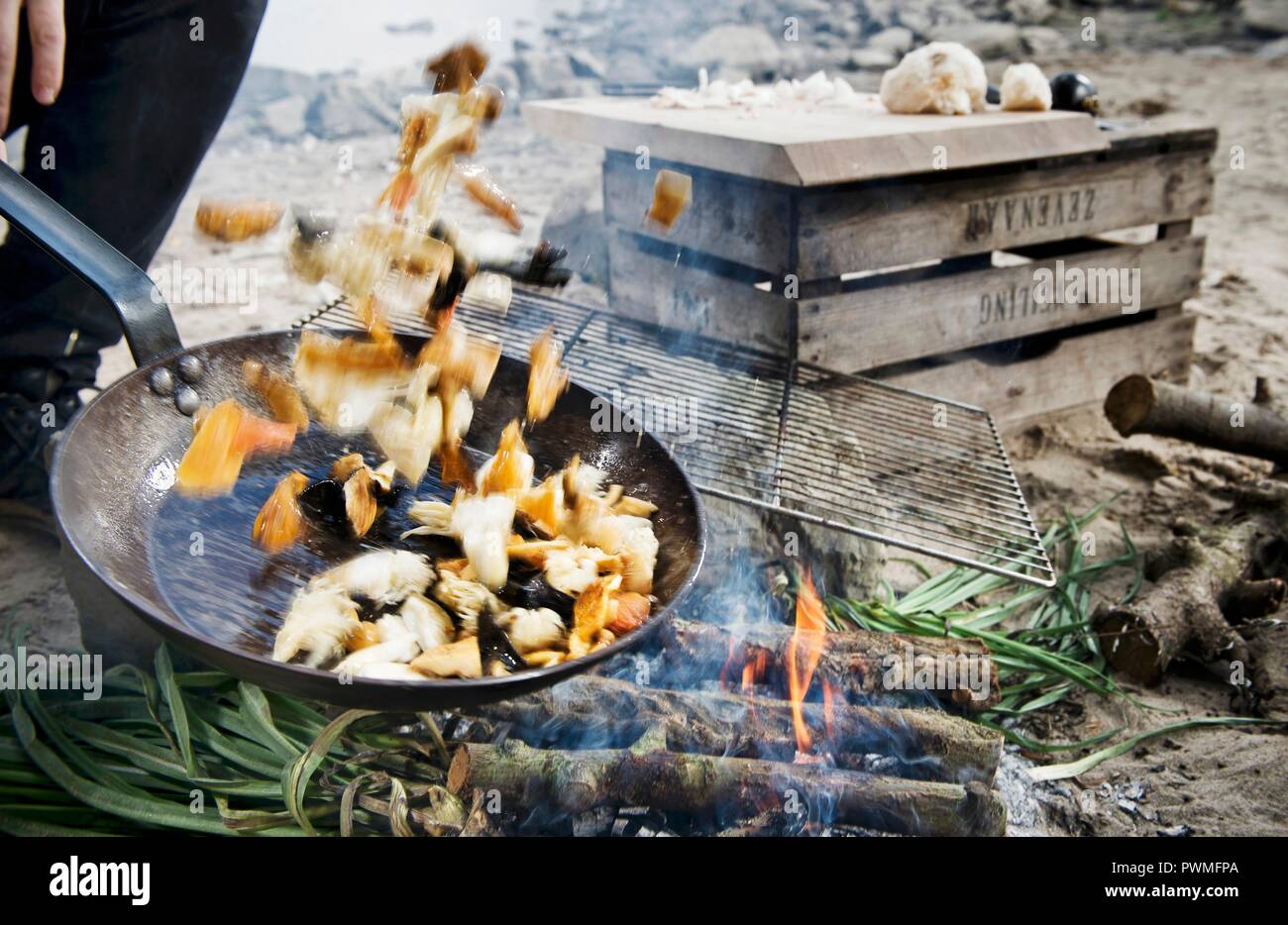 Pan cooked dishes pan cooked recipe hi-res stock photography and images ...