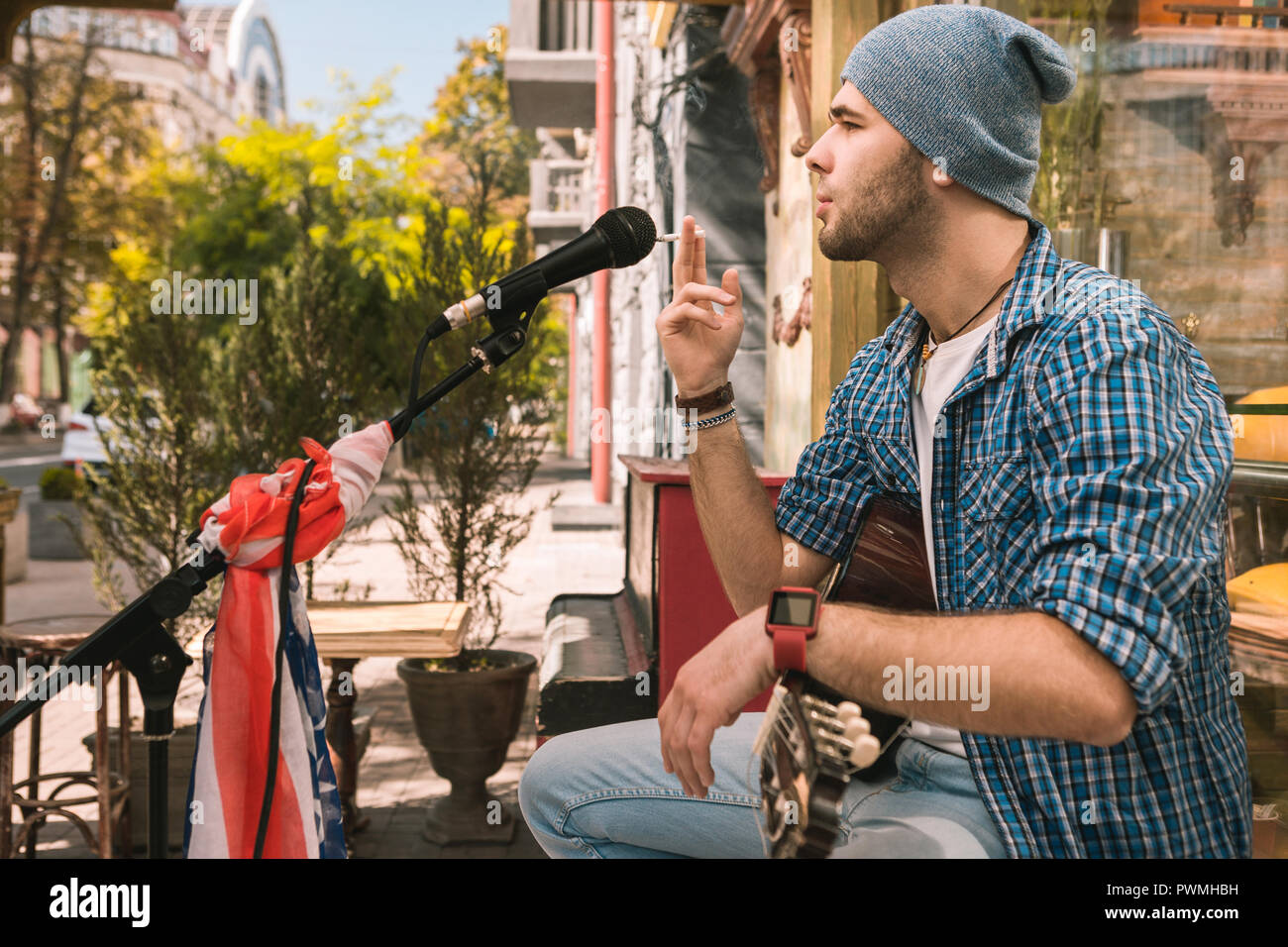 Breathing out smoke hi-res stock photography and images - Alamy