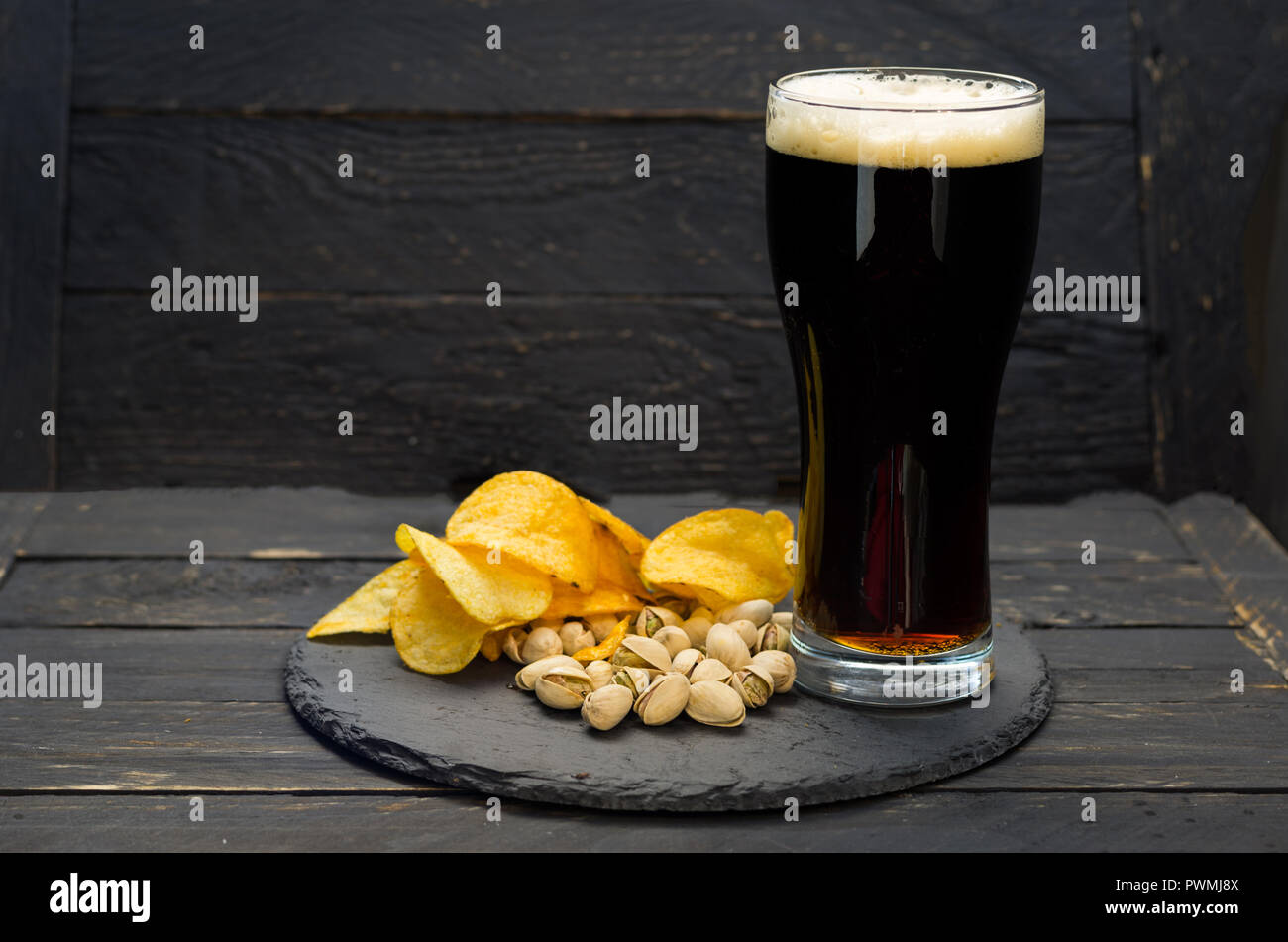 Beer and snacks set hi-res stock photography and images - Alamy