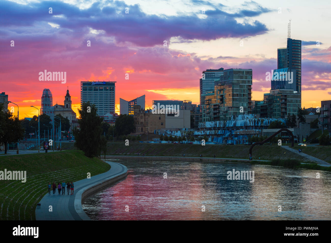 Riverside skyline sunset in vilnius hi-res stock photography and images ...