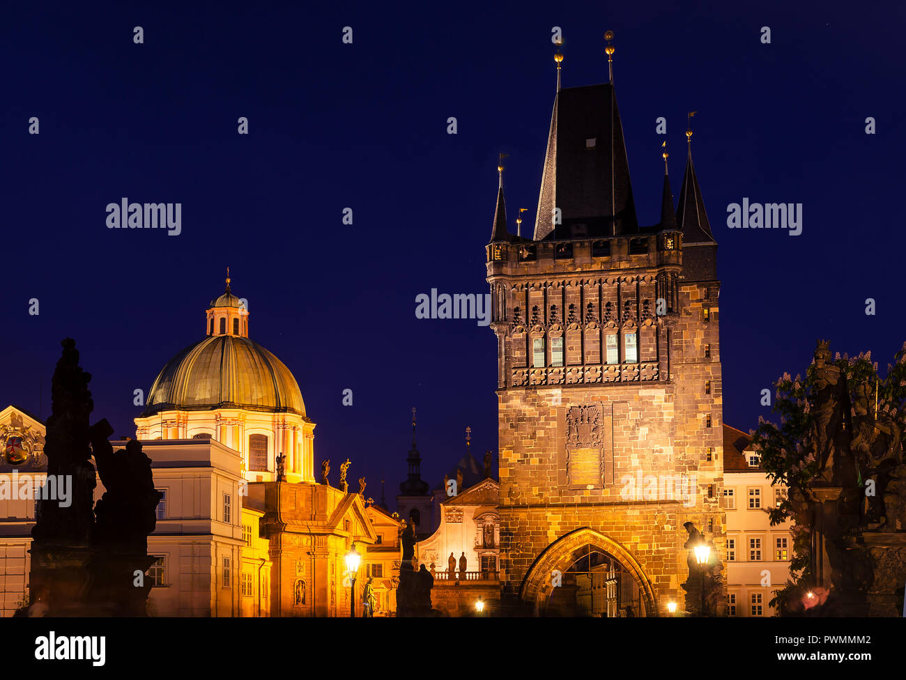 Entry gate of the Charle's bridge Stock Photo - Alamy