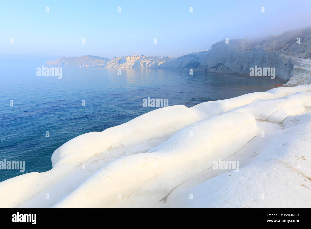 Italy, Sicilia, Agrigento district, Realmonte, Scala dei Turchi Stock ...