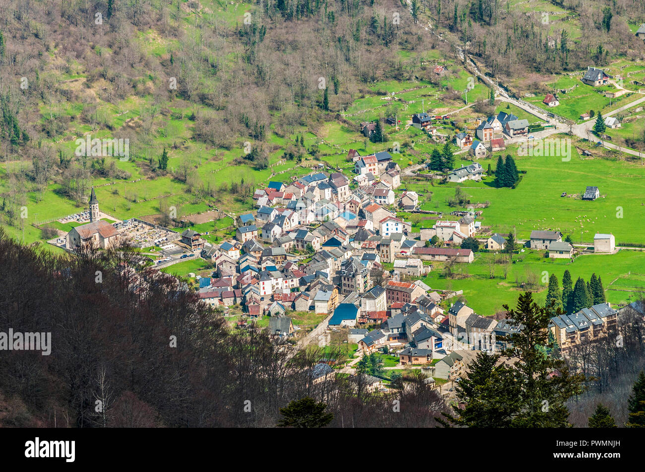 Ariège pyrenees regional hi-res stock photography and images - Alamy