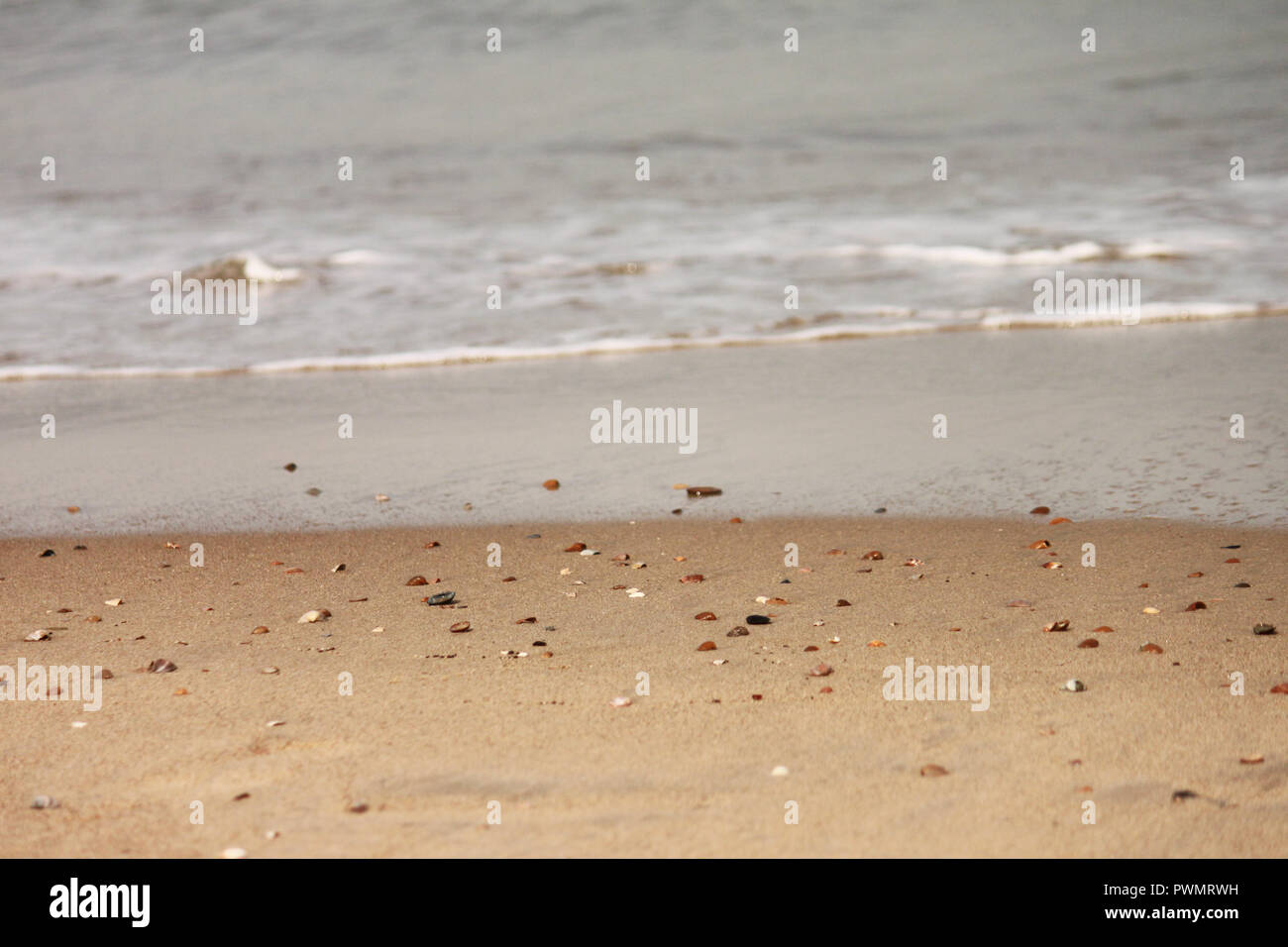 Ocean sand and pebbles hi-res stock photography and images - Alamy