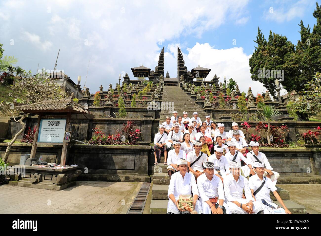 Religious_people hi-res stock photography and images - Alamy