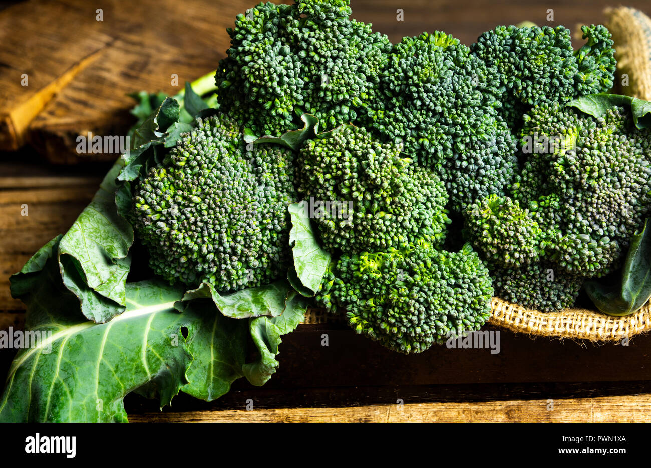 Raw green broccoli hi-res stock photography and images - Alamy