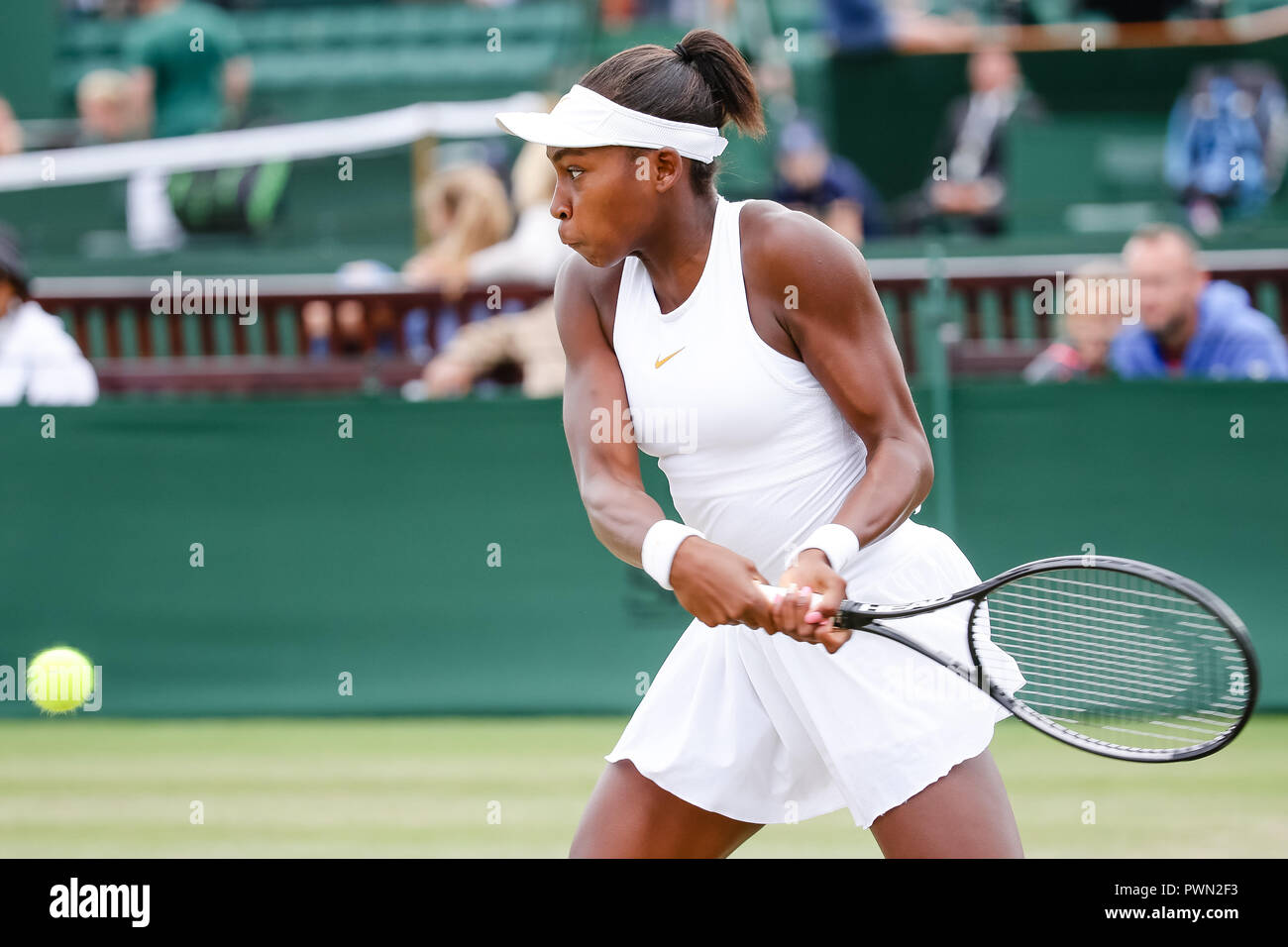 Coco gauff hi-res stock photography and images - Alamy