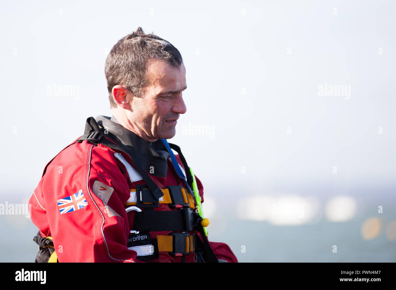 Standing pose posing posed hi-res stock photography and images - Alamy