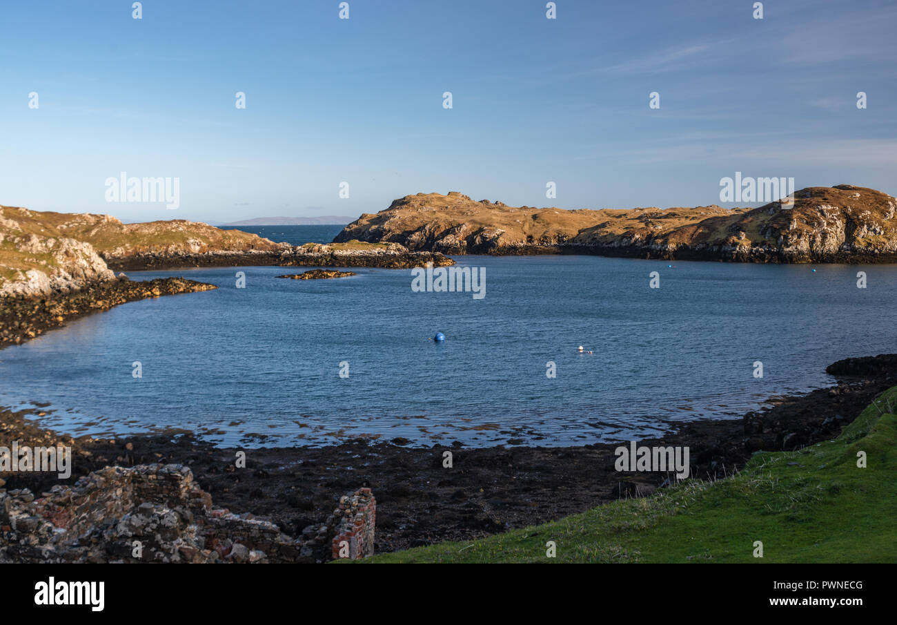 The rocky coast at Rodel, Isle of Harris, Scotland, UK Stock Photo - Alamy