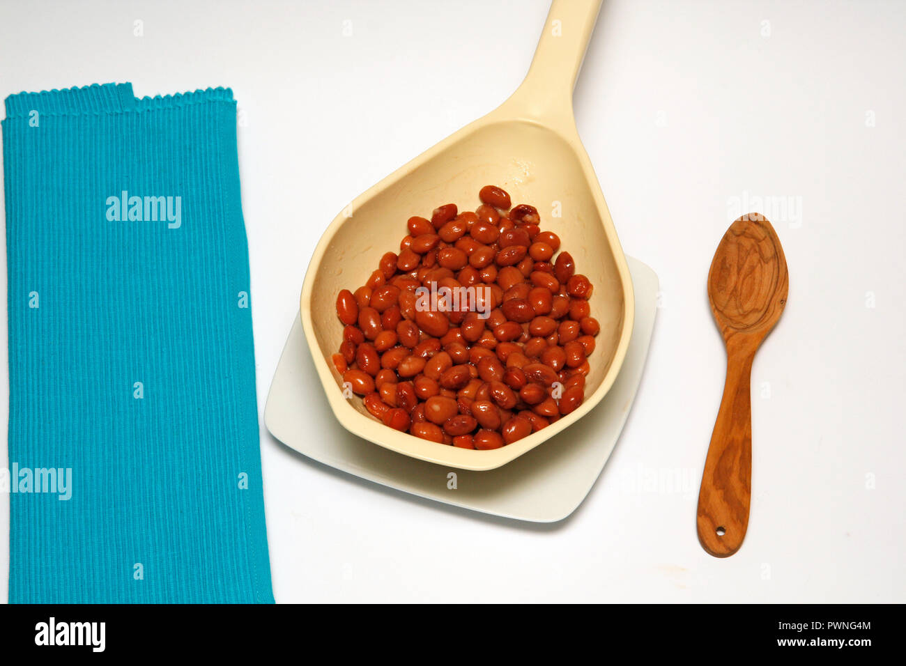 Pulses boiled hi-res stock photography and images - Alamy