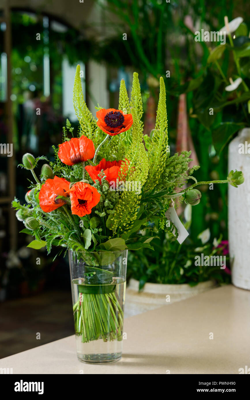 Spring bouquet in glass vase Stock Photo - Alamy