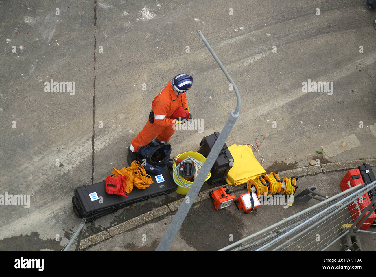 building structural failure, building collapse. urban such and rescue ...