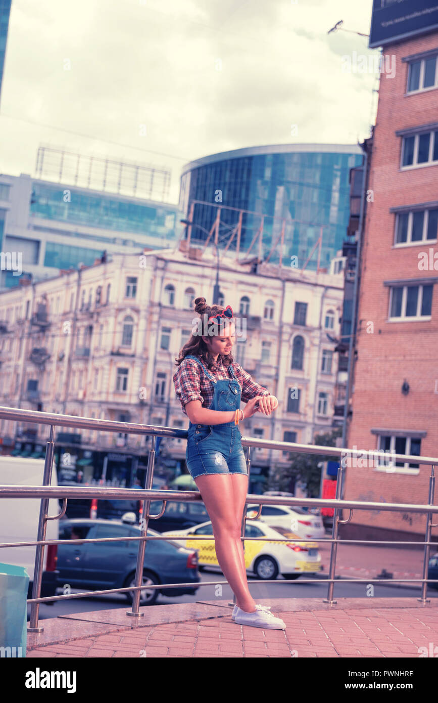 University student life shopping hi-res stock photography and images ...