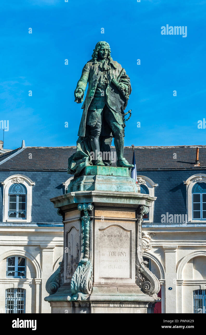 Place de tourny hi-res stock photography and images - Alamy