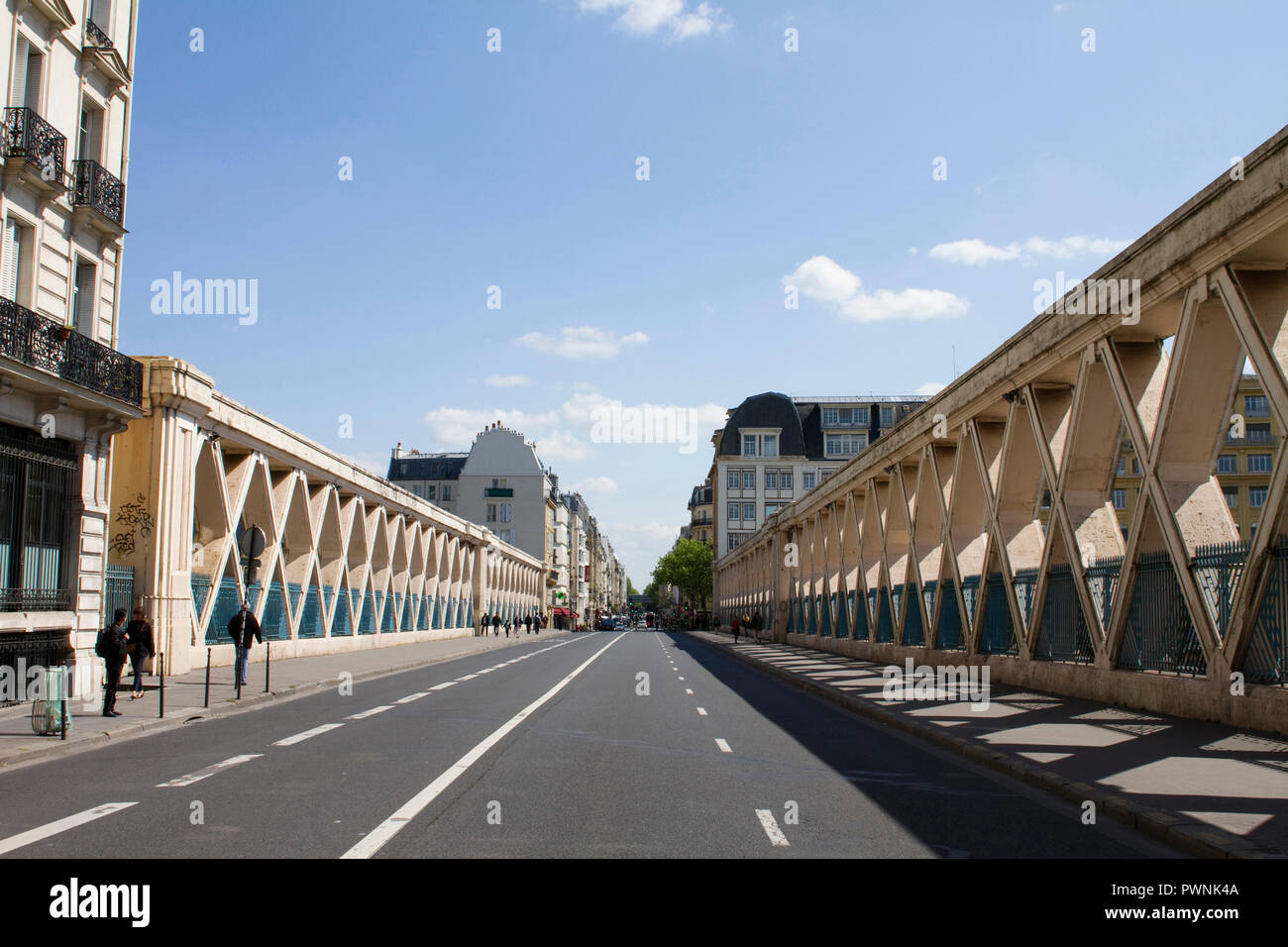10th arr paris hi-res stock photography and images - Alamy