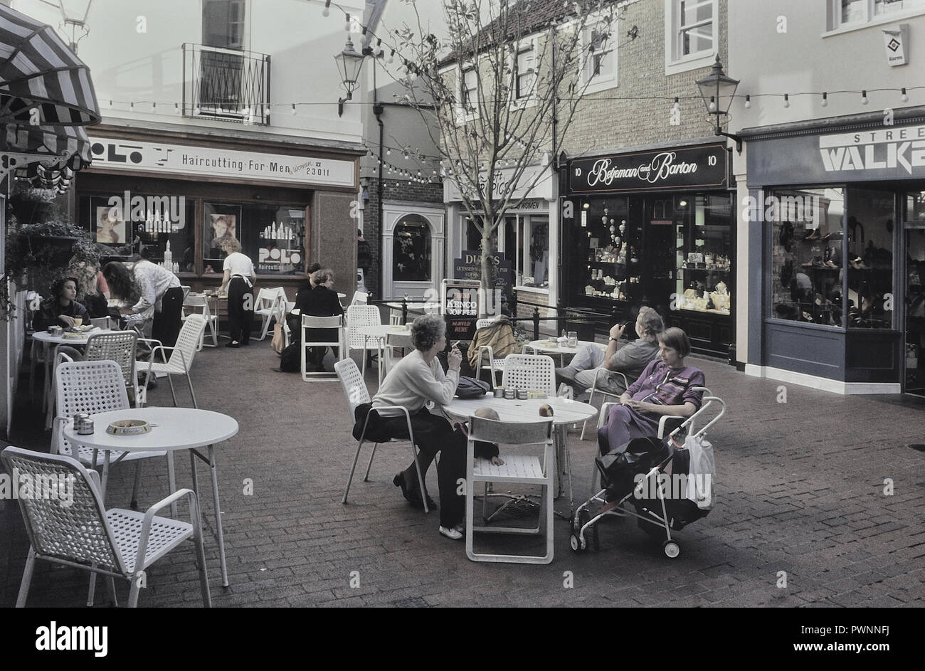 Brighton Square in The Lanes, Brighton, East Sussex, England, UK Stock ...