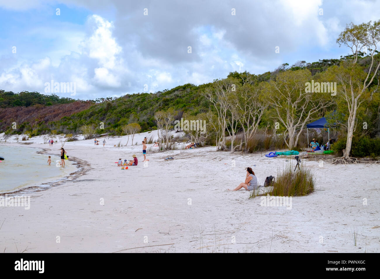 Lake Birrabeen - Fraser Island Stock Photo - Alamy