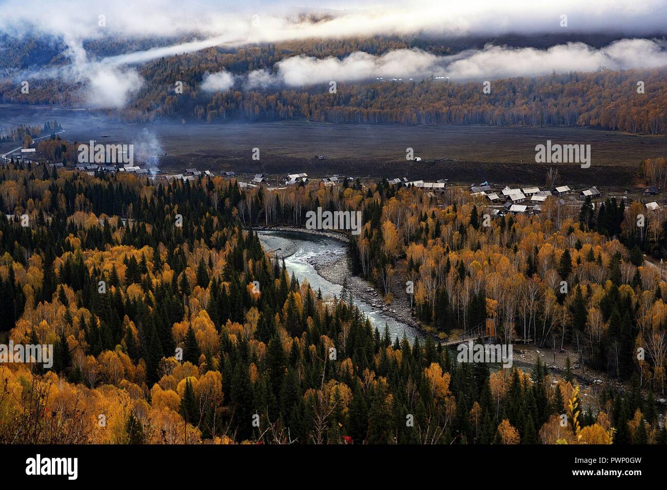 Xinjiang, Xinjiang, China. 17th Oct, 2018. Xinjiang, CHINA-The Hemu ...