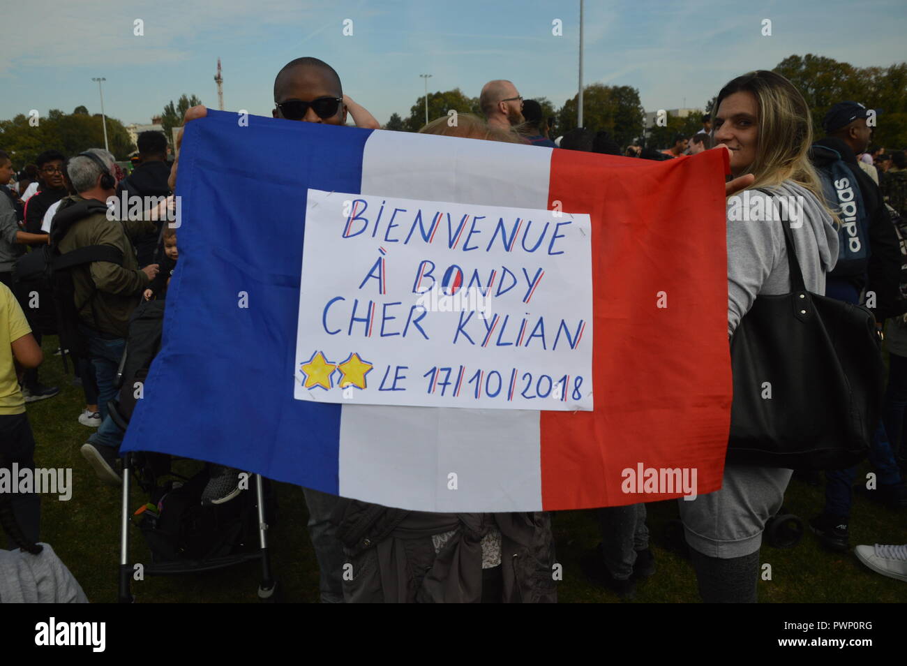 Kylian mbappé france flag hi-res stock photography and images - Alamy