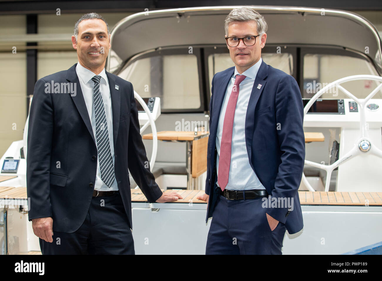 Giebelstadt, Bavaria. 17th Oct, 2018. Erik Appel (l) and Ralph Kudla ...