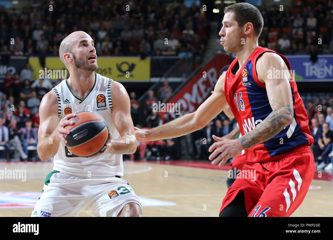 Munich, Deutschland. 16th Oct, 2018. firo: 16.10.2018, basketball ...