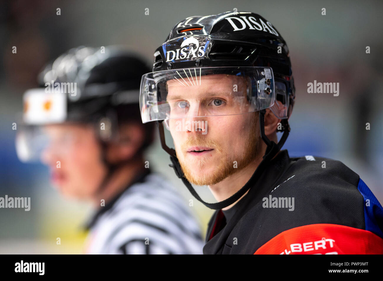 David mountfield hi-res stock photography and images - Alamy