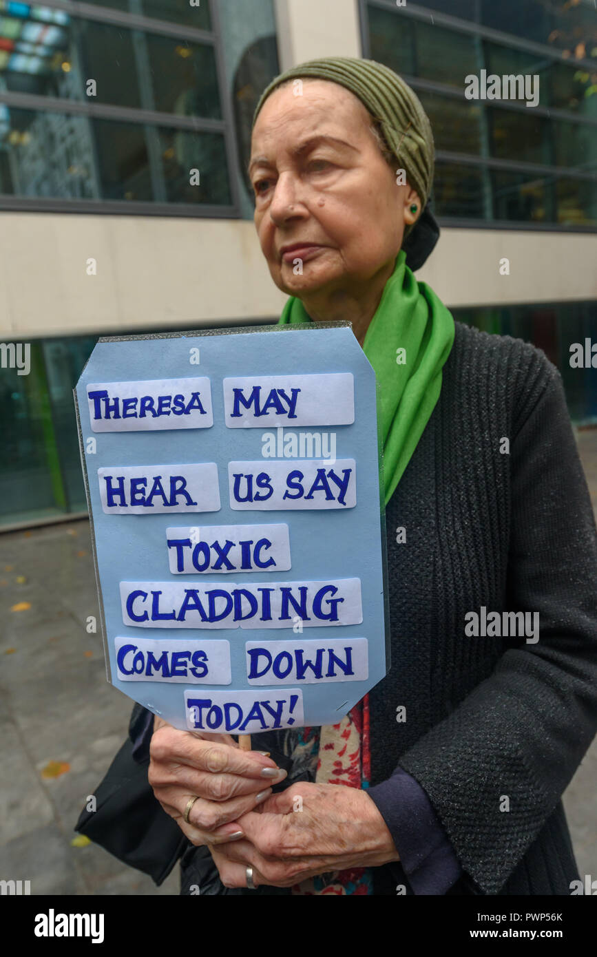 Uk poverty 1950s hi-res stock photography and images - Alamy