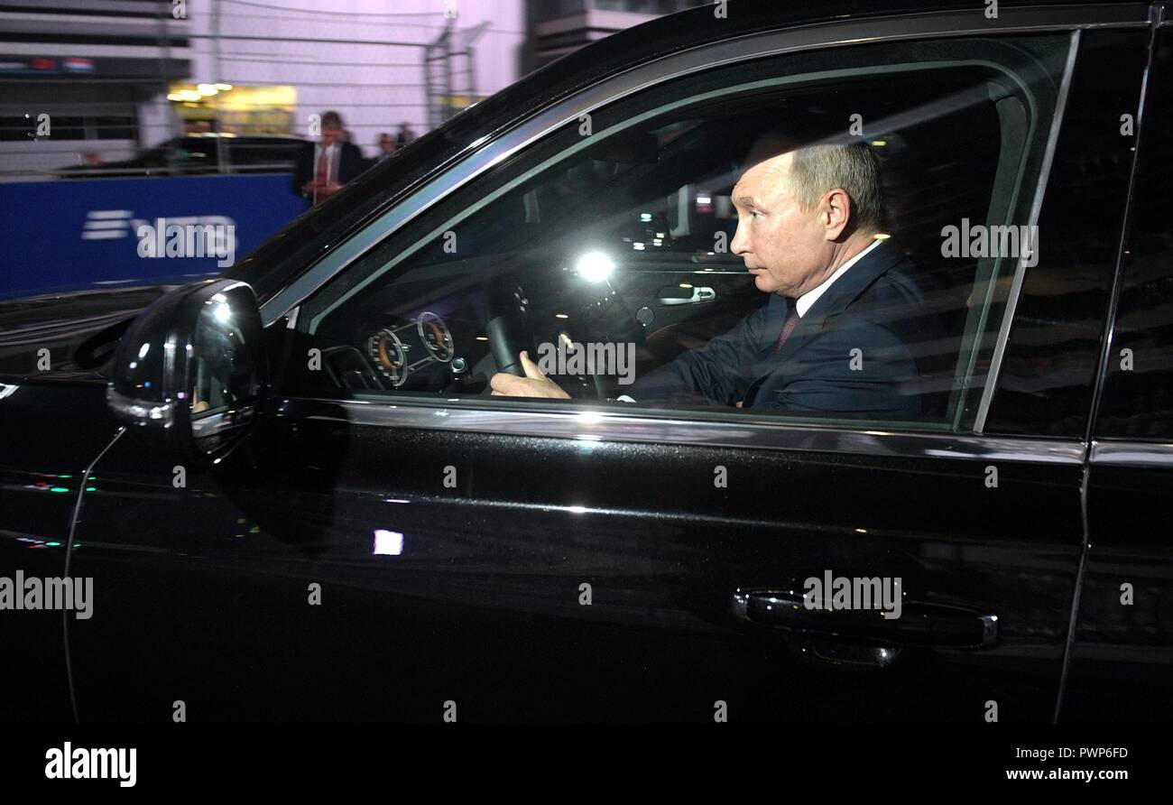 Russian president vladimir putin driving hi-res stock photography and ...