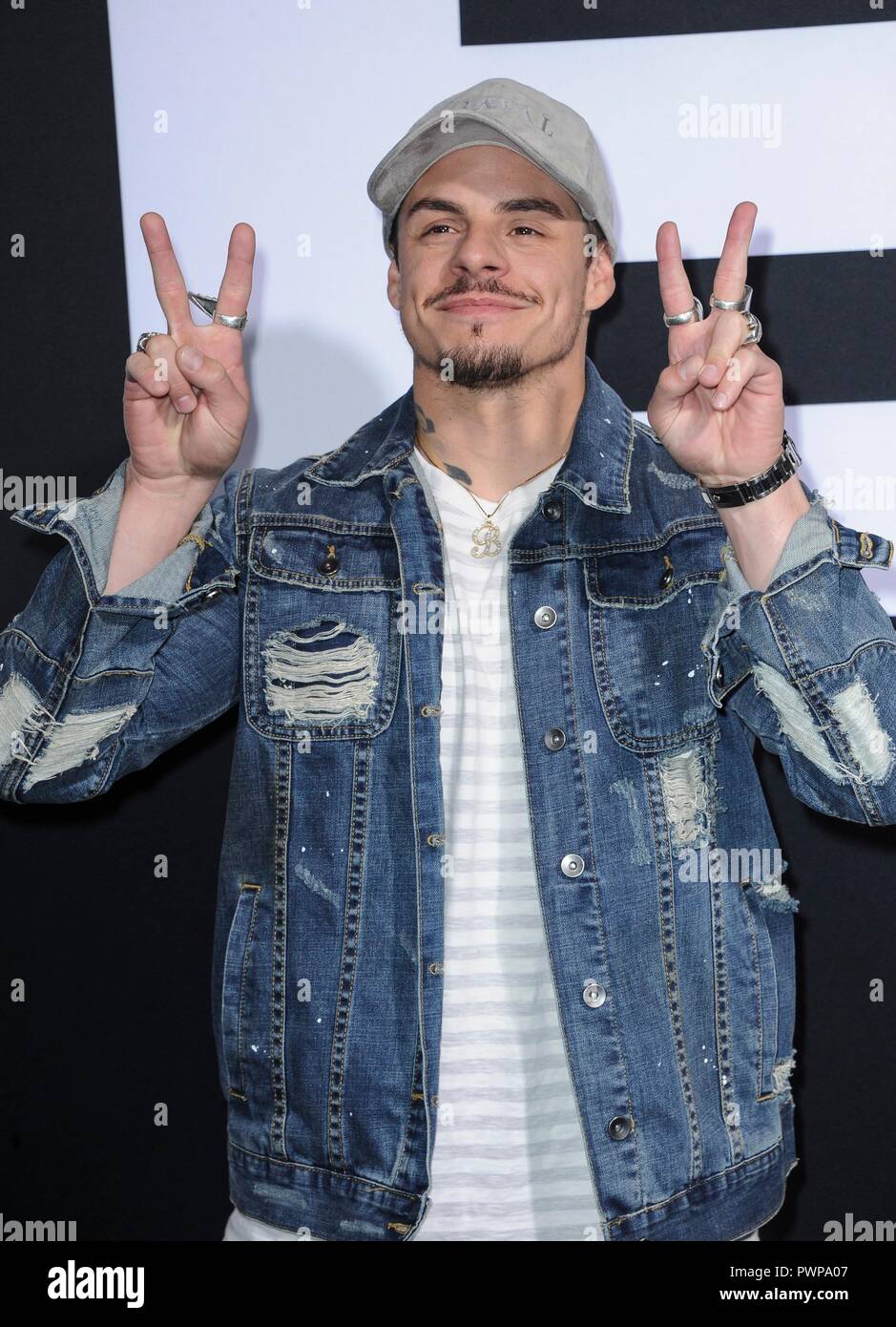 Los Angeles, CA, USA. 17th Oct, 2018. Beau Casper Smart at arrivals for ...