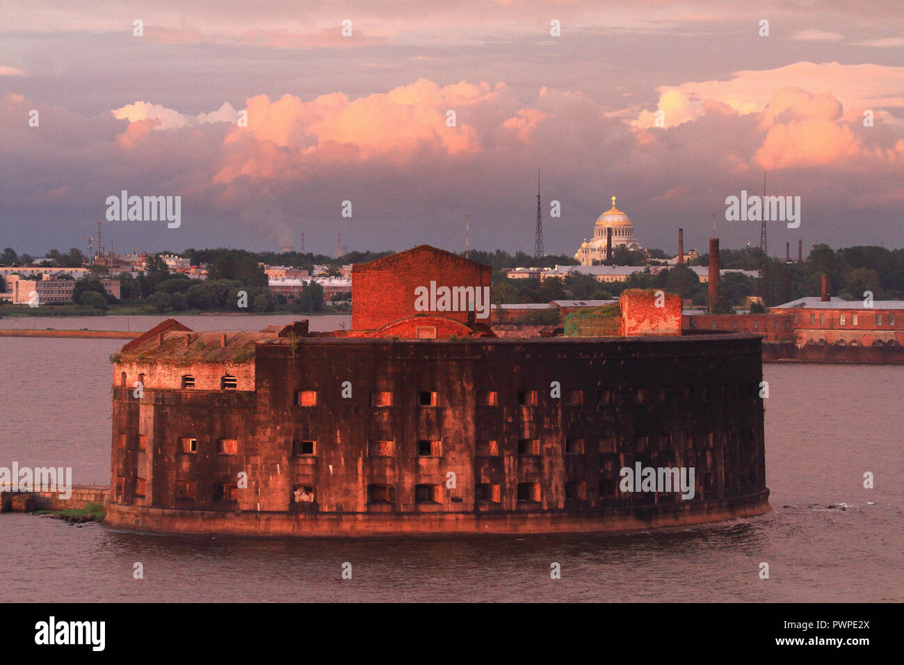 Russia, Kronstadt. Neva Bay Stock Photo - Alamy