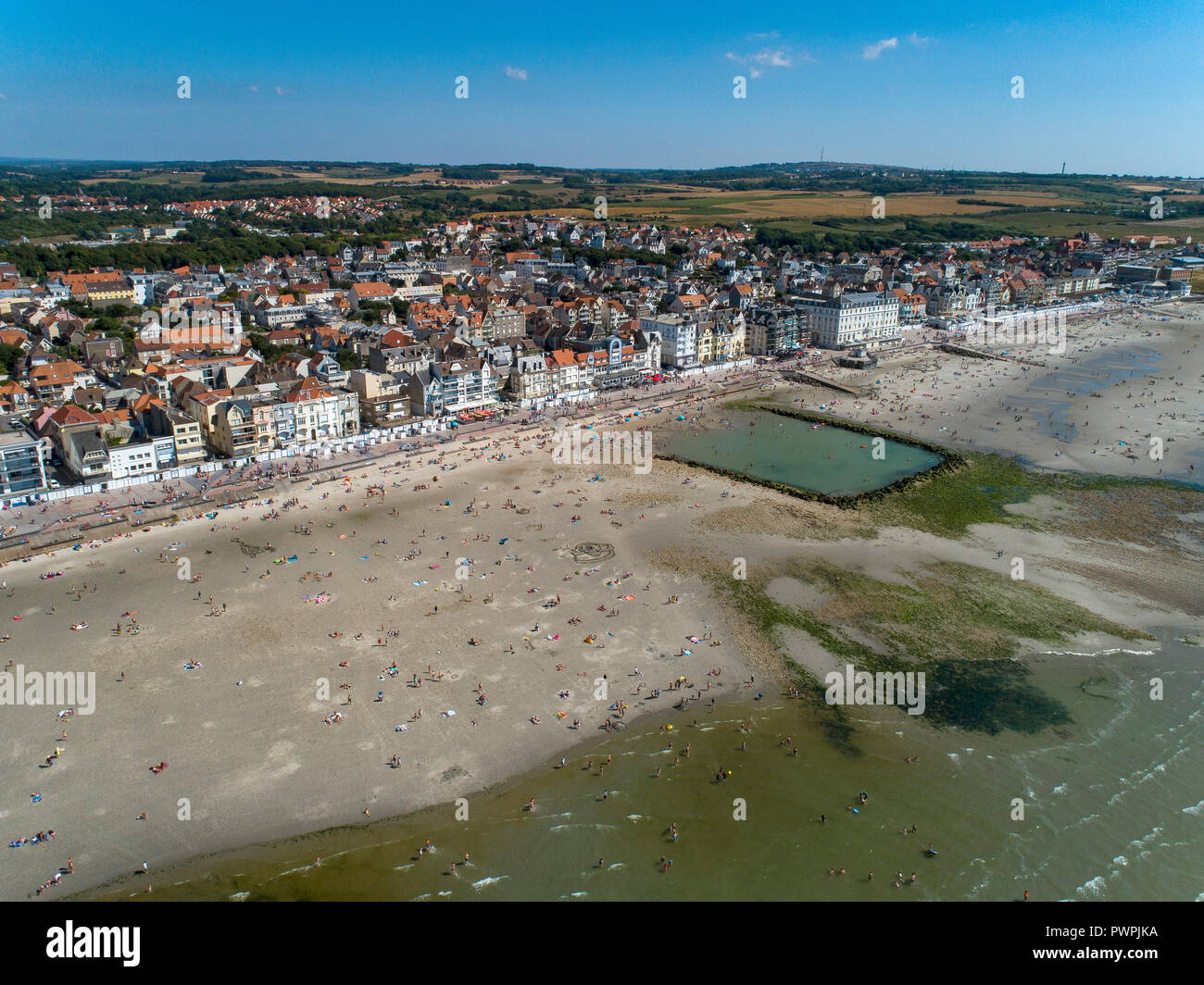 Wimereux beach nord pas de calais france hi-res stock photography and ...