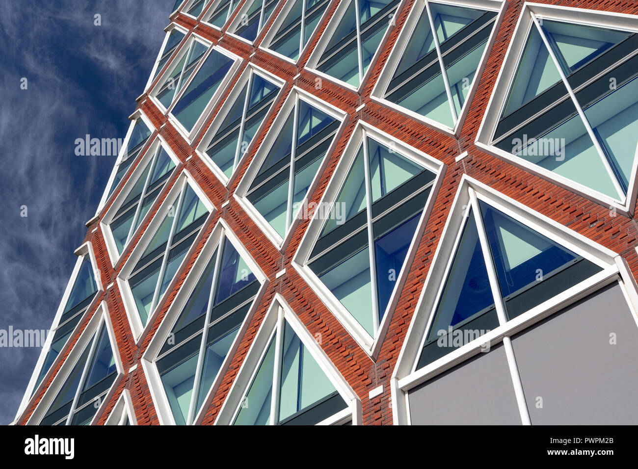 Modern dutch architecture hi-res stock photography and images - Alamy
