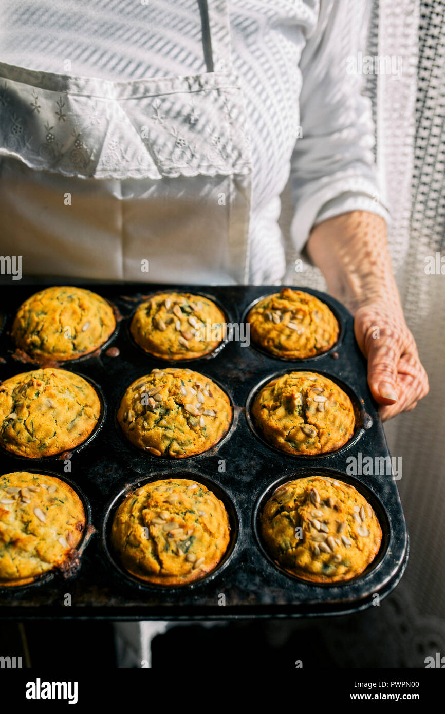 Brown hands making bread hi-res stock photography and images - Alamy
