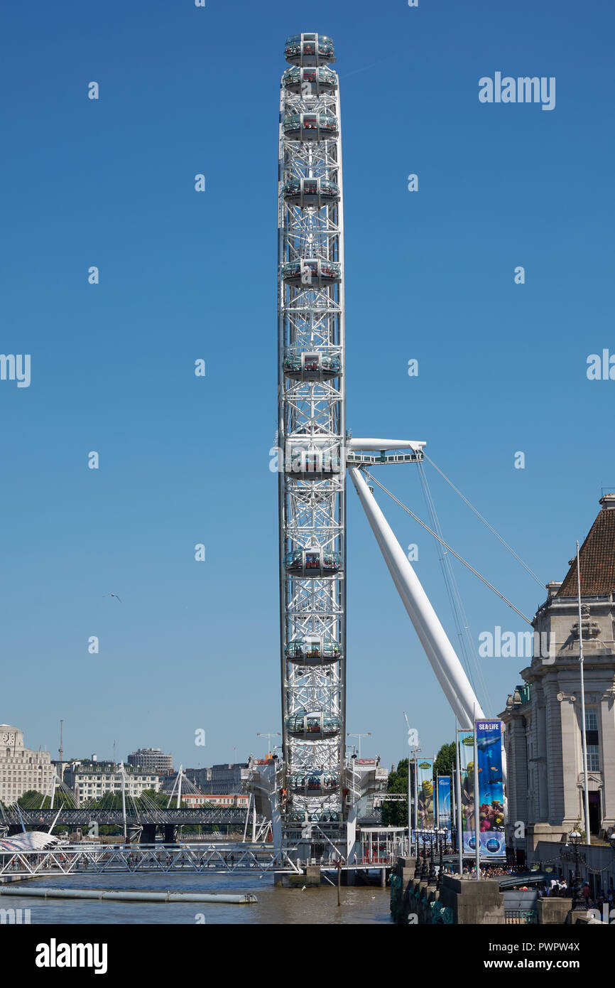 LONDON / ENGLAND - June 26, 2018 : View of the London Eye. London Eye ...