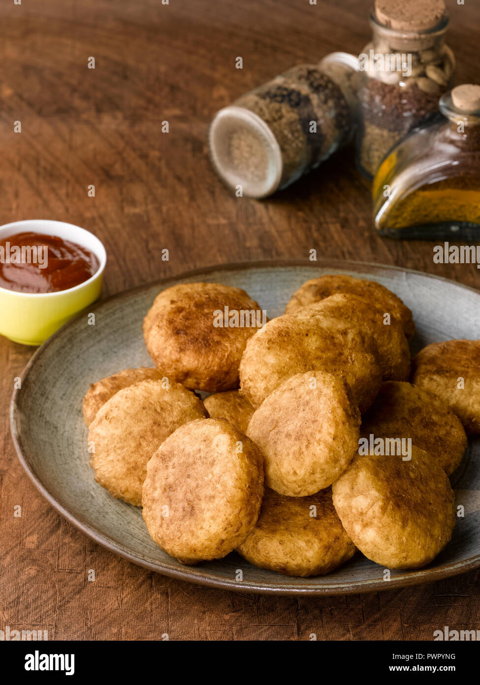 Indian fried potato balls hi-res stock photography and images - Alamy